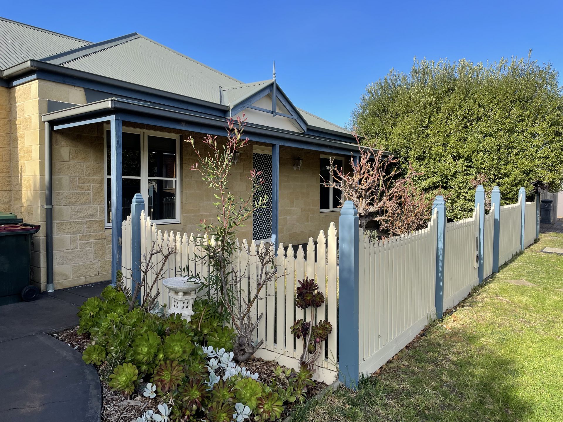 Real Estate For Lease - 5 Beresford Close - Ocean Grove , VIC