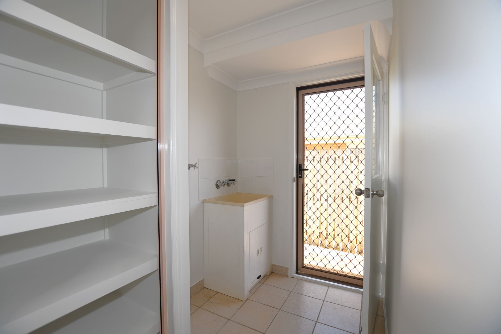 5 Murray Court, KALKIE | Four Walls Realty