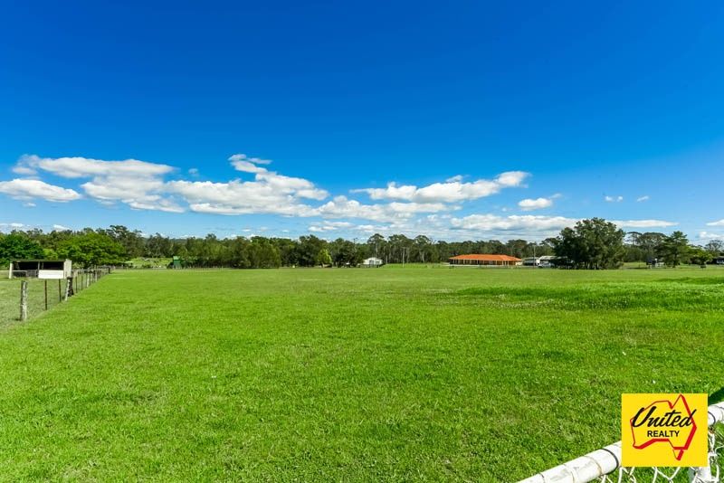 87 Barry Avenue, Catherine Field | United Realty