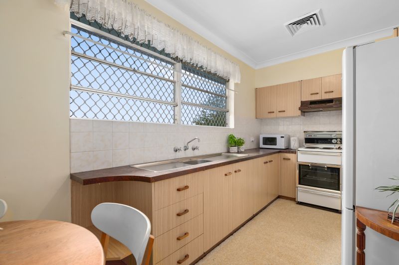 Real Estate For Sale - 52 Abermain Street - Pelaw Main , NSW