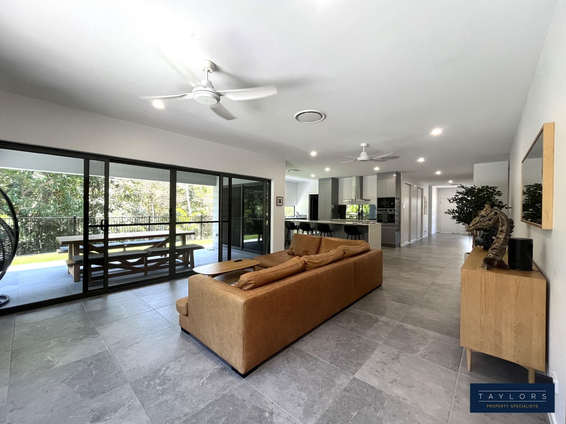 23 Nathan Court, Jubilee Pocket | Taylors Property Specialists