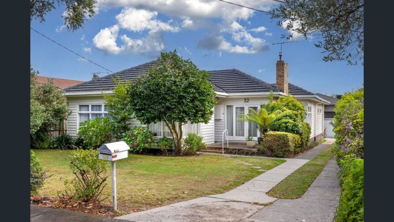 32 Werder Street, Box Hill North | Mandy Lee Real Estate