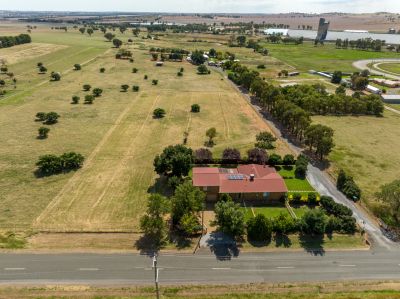 Real Estate For Sale - 102 Park Lane - JUNEE , NSW