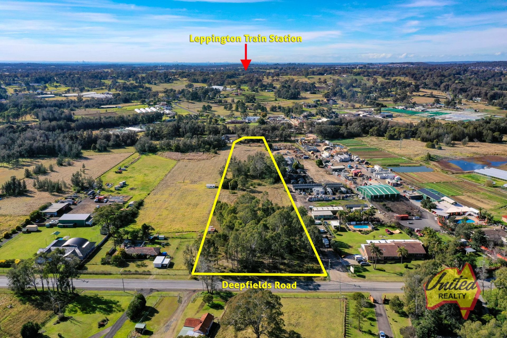 240 Deepfields Road, Catherine Field | United Realty