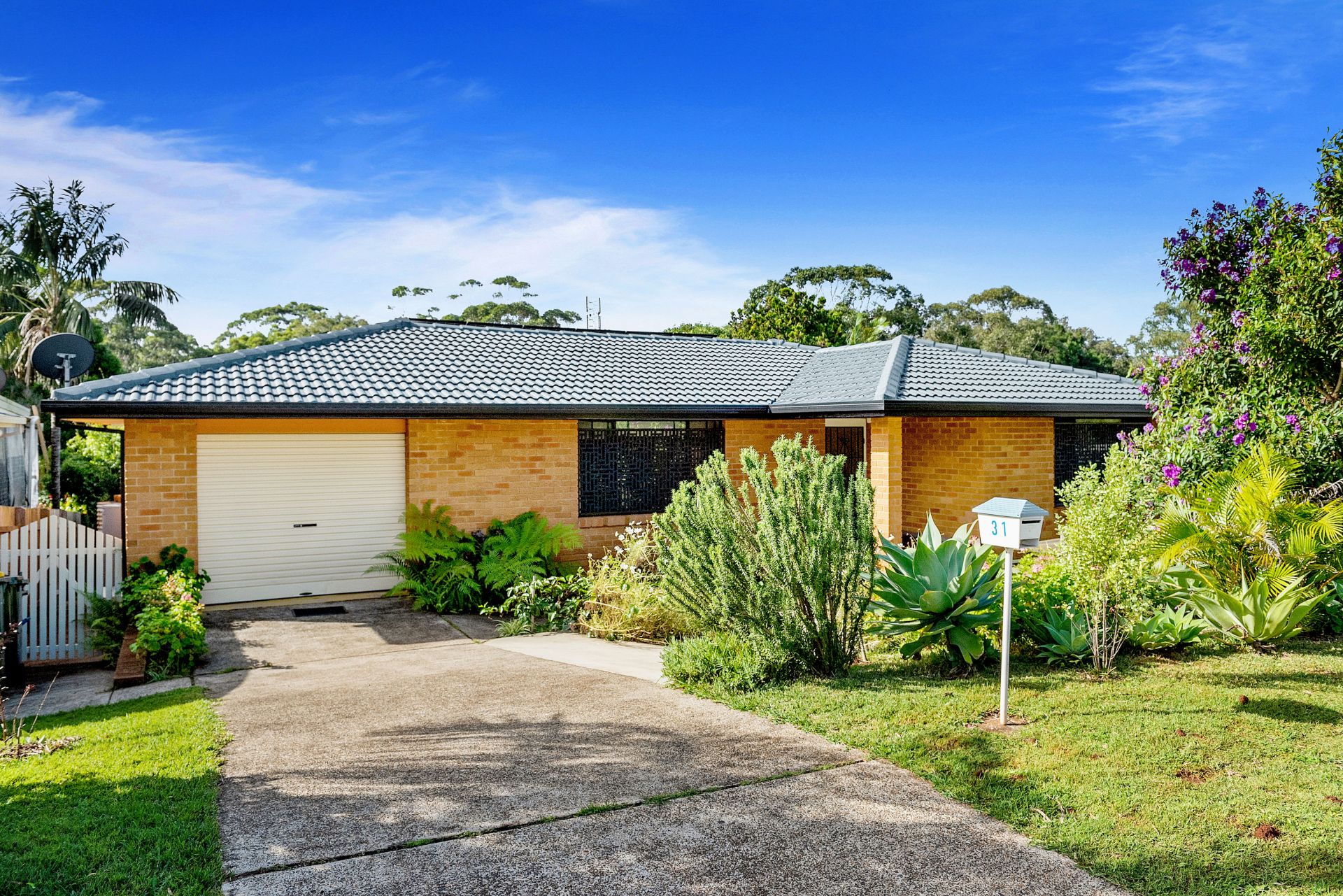 31 Amaroo Parade, Port Macquarie | HEM Real Estate