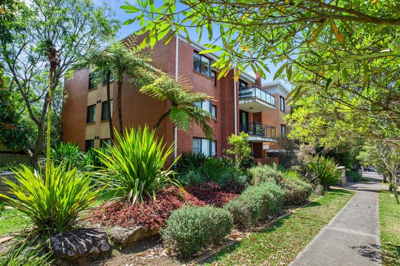 12/1-3 Jacaranda Road, Caringbah | James Realty