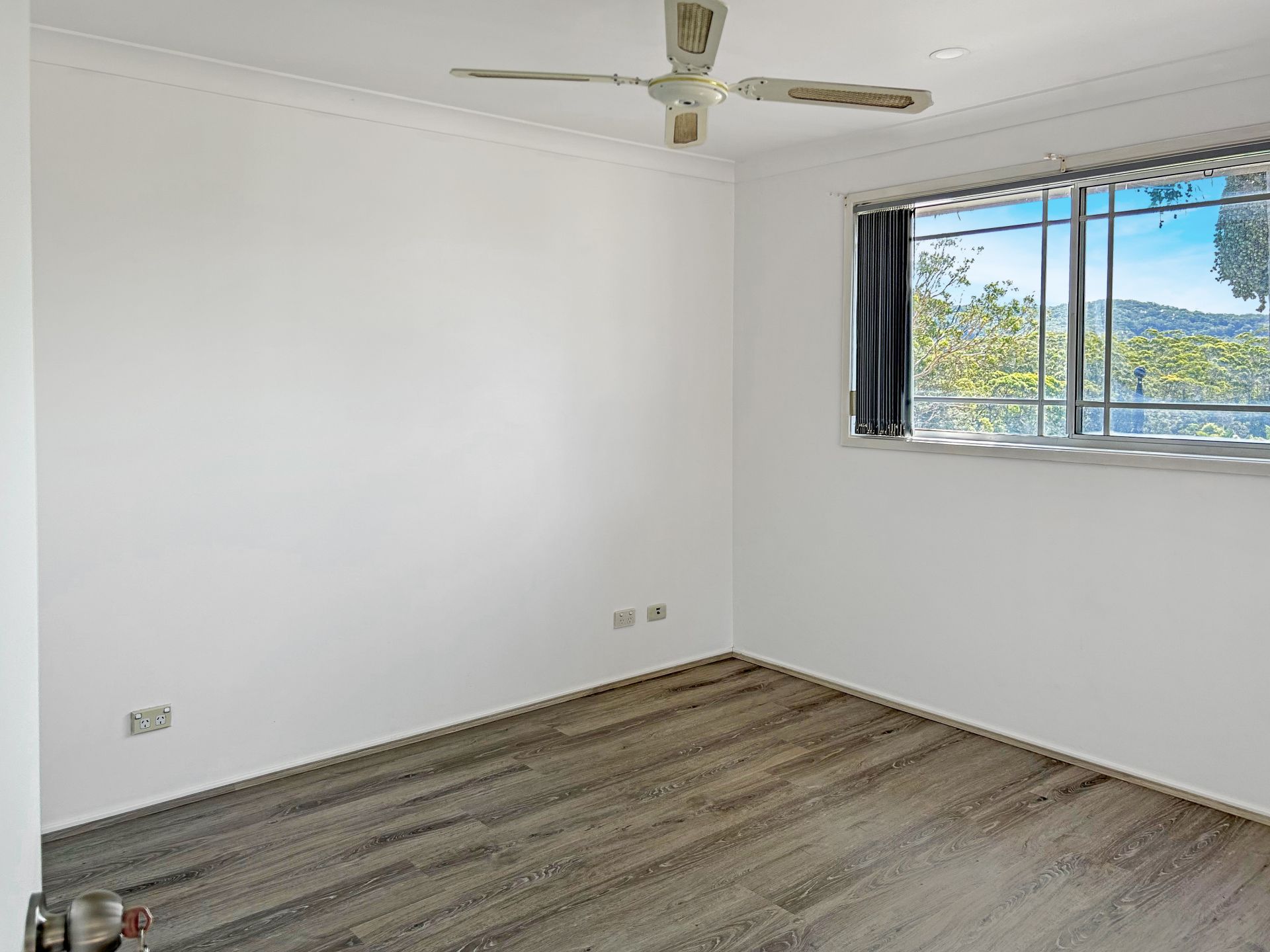 Real Estate For Lease - 6 Pierre Close - Tumbi Umbi , NSW