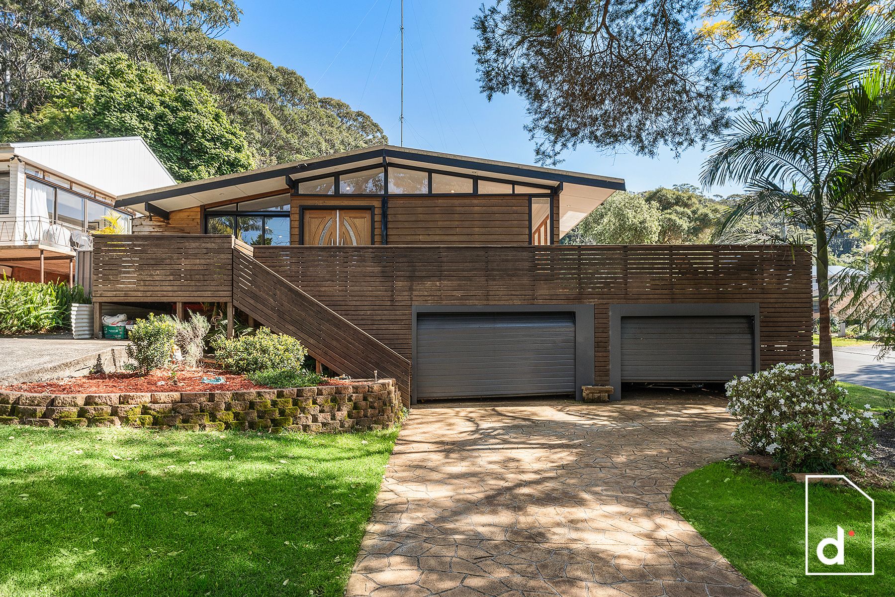 Sold property: $1500000 for 40 Stephen Drive - Woonona , NSW 2517