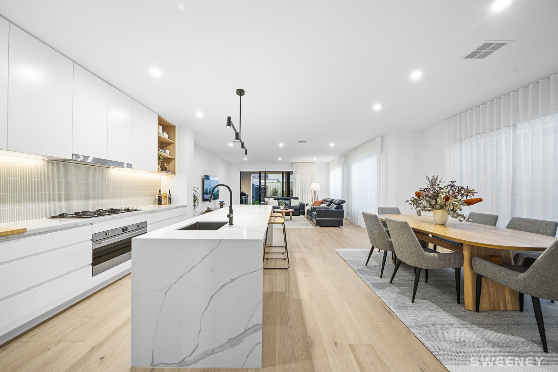 50A Bracken Grove, ALTONA | Peter Jordan