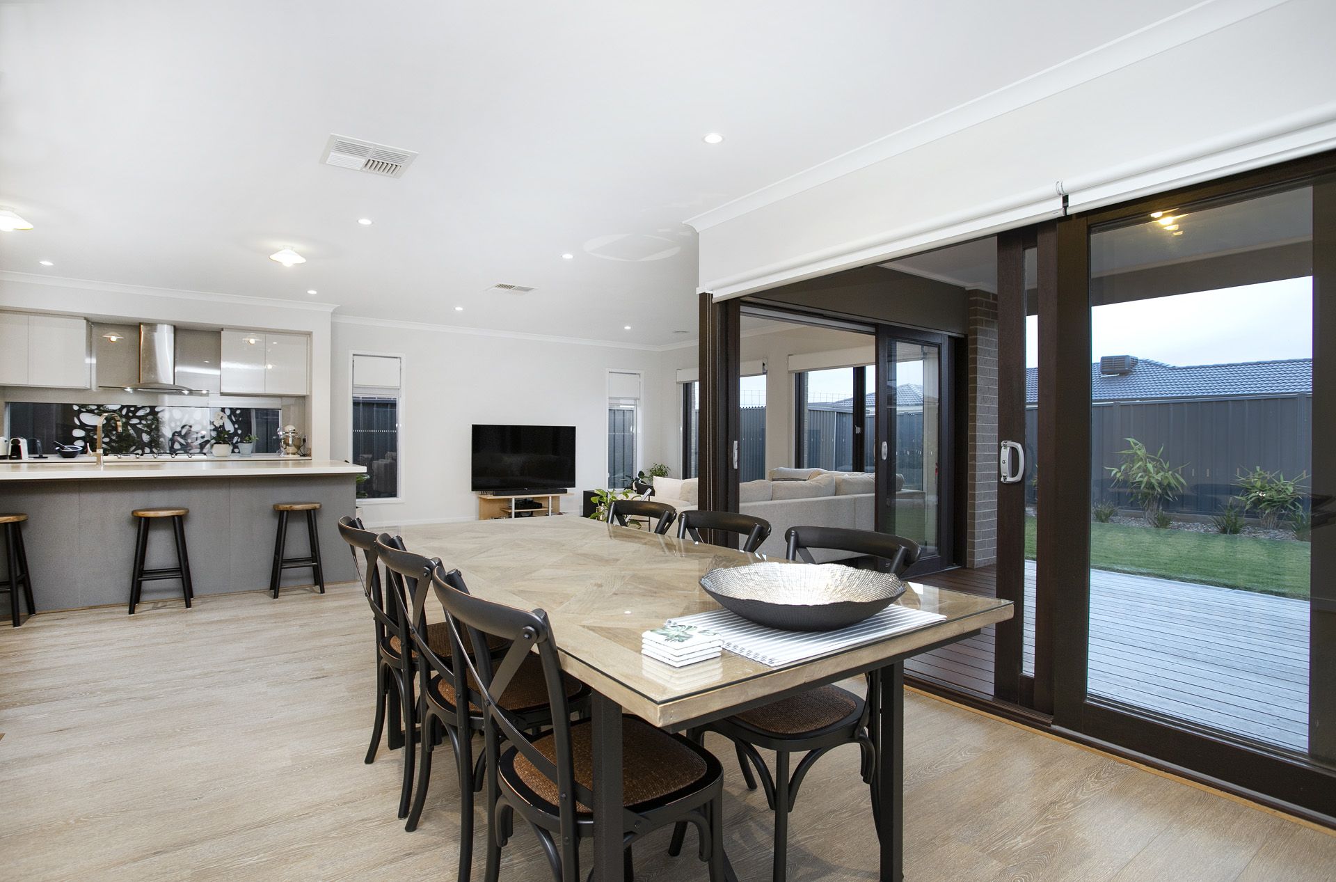 27 Infinity Drive, Fraser Rise | Sweeney Estate Agents