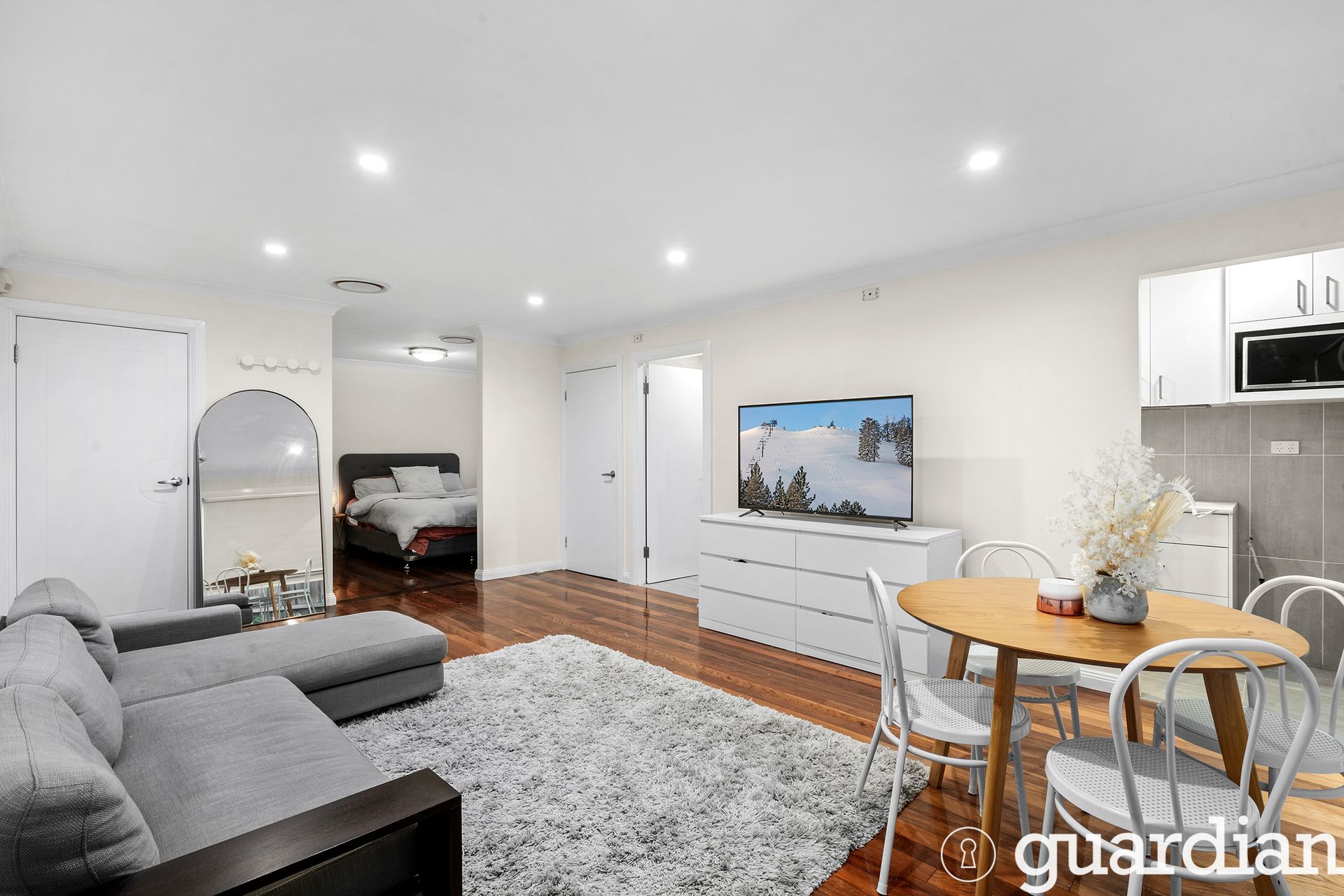 59 Ravensbourne Way, Dural | Guardian Realty