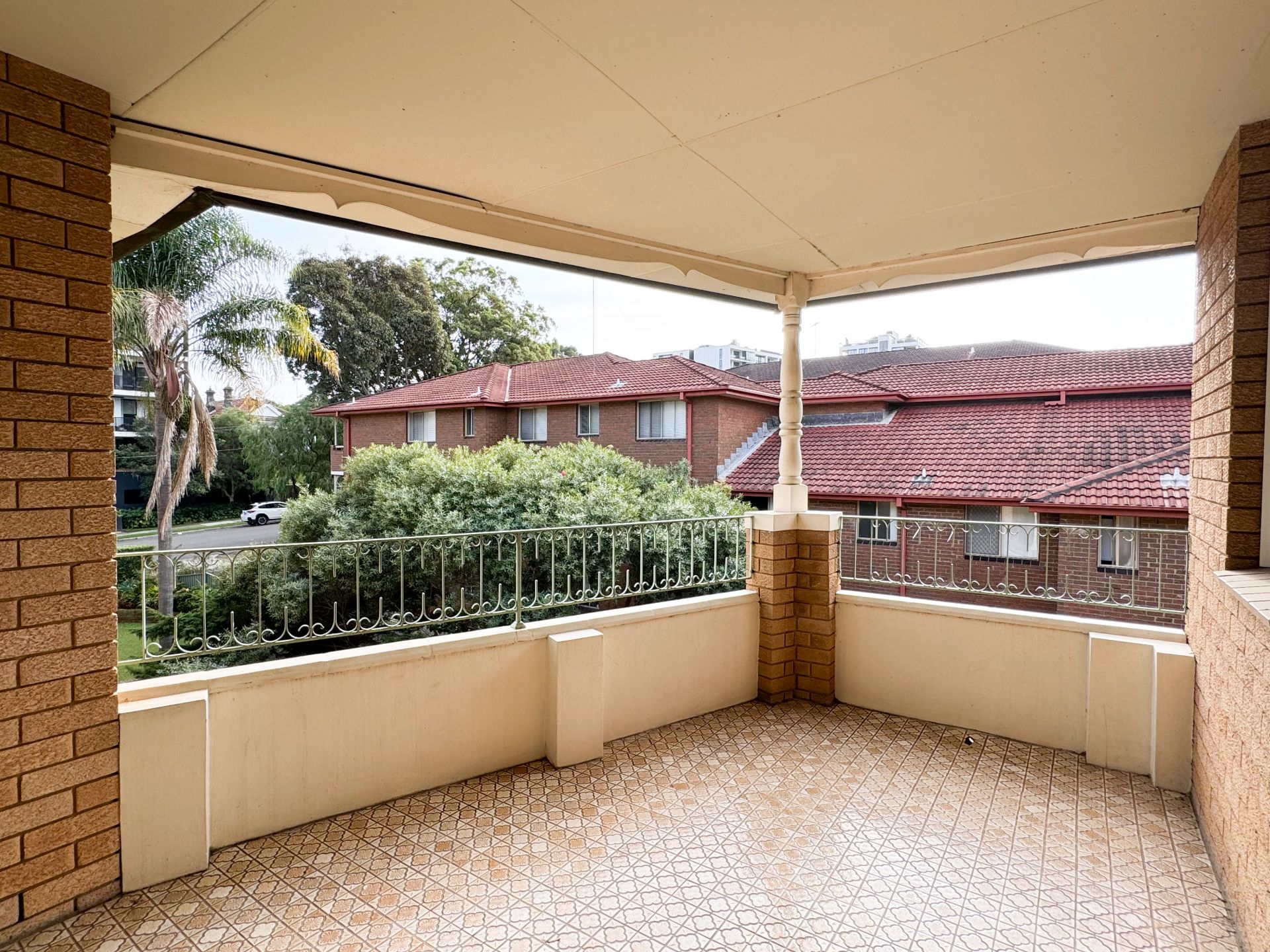 13/10-14 Hampton Court Road, Carlton | Chase Property Group