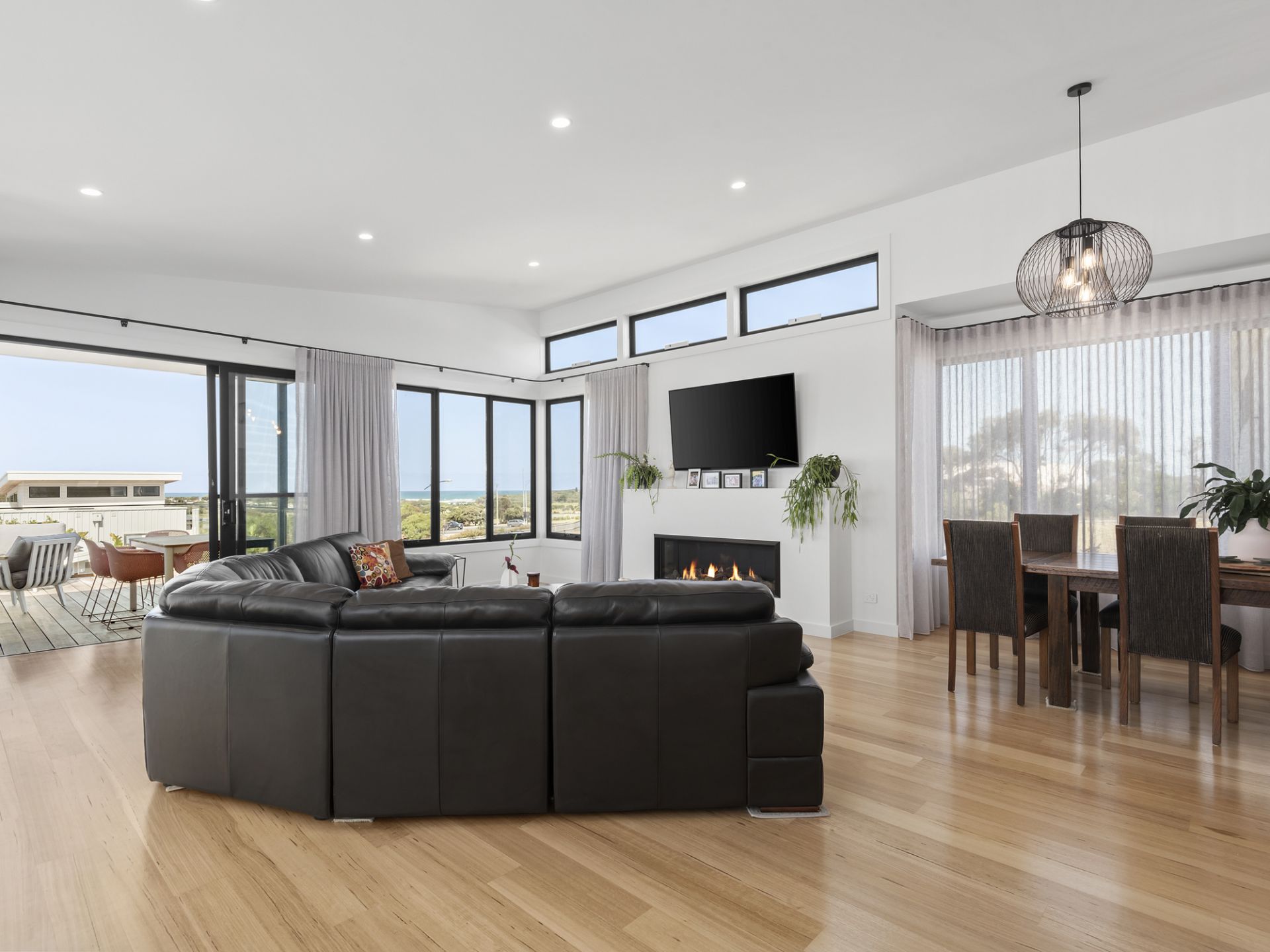 Real Estate For Sale - 3 Pioneer Place - Torquay , VIC