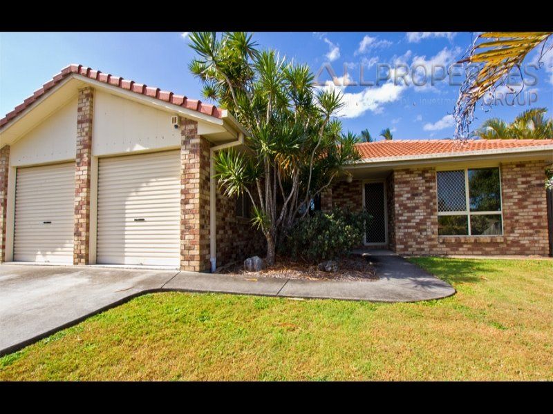 Real Estate For Sale - 136 Pohon Drive - Tanah Merah , QLD