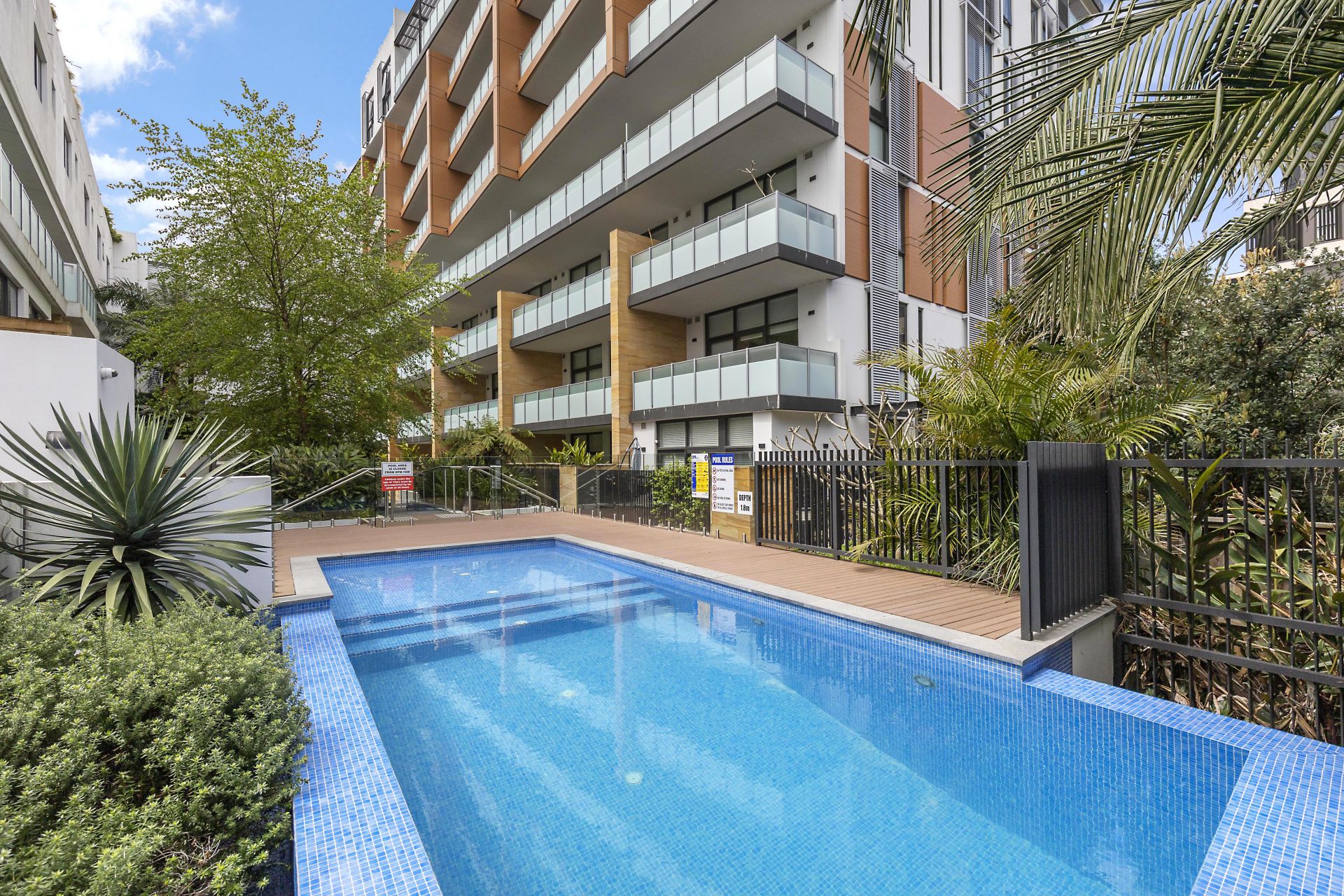 Sold Property Sold Price For 88 30 40 George Street Leichhardt NSW