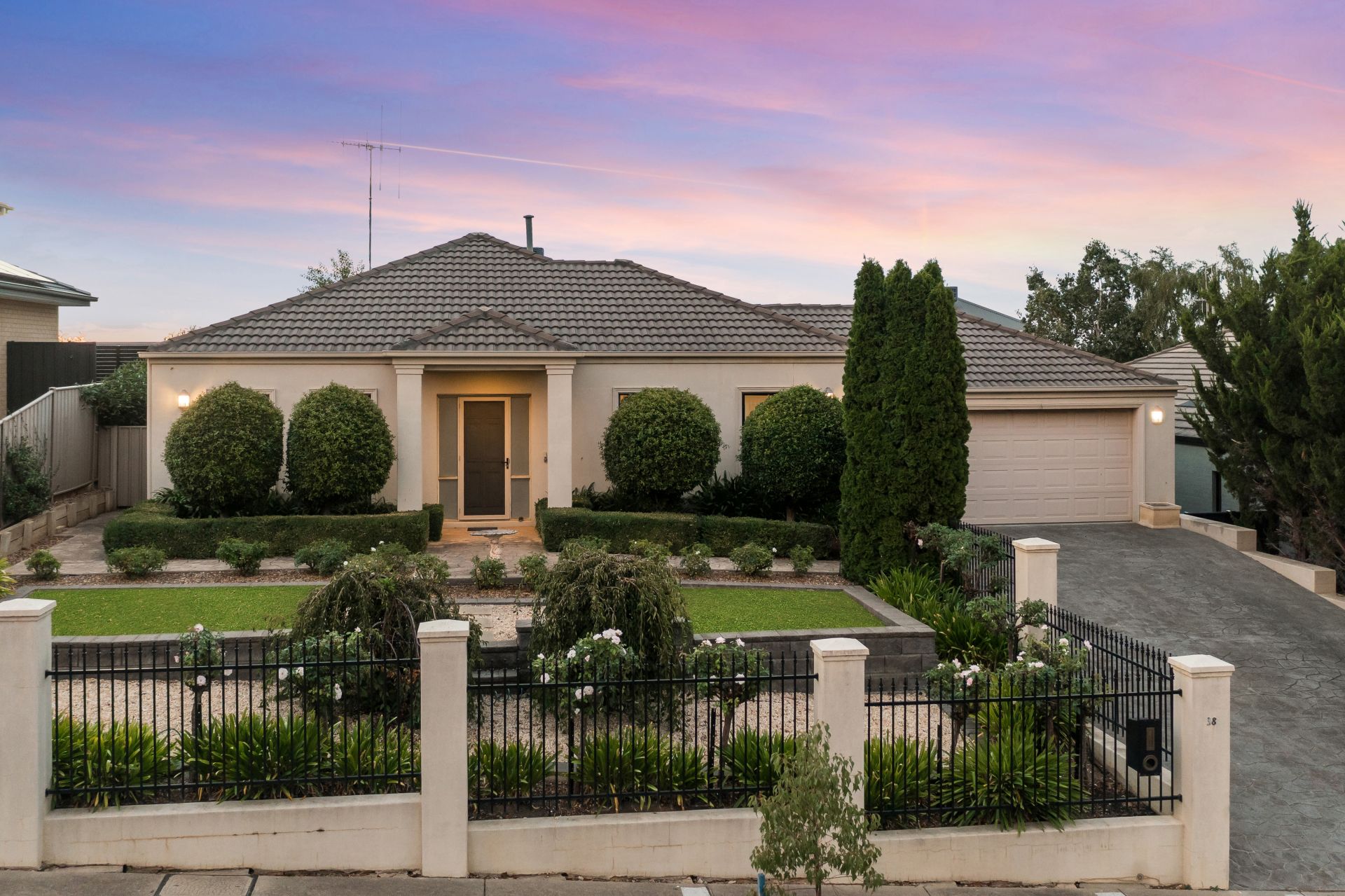 38 Chelsea Boulevard, Strathdale | Bendigo Ballarat Real Estate Pty Ltd