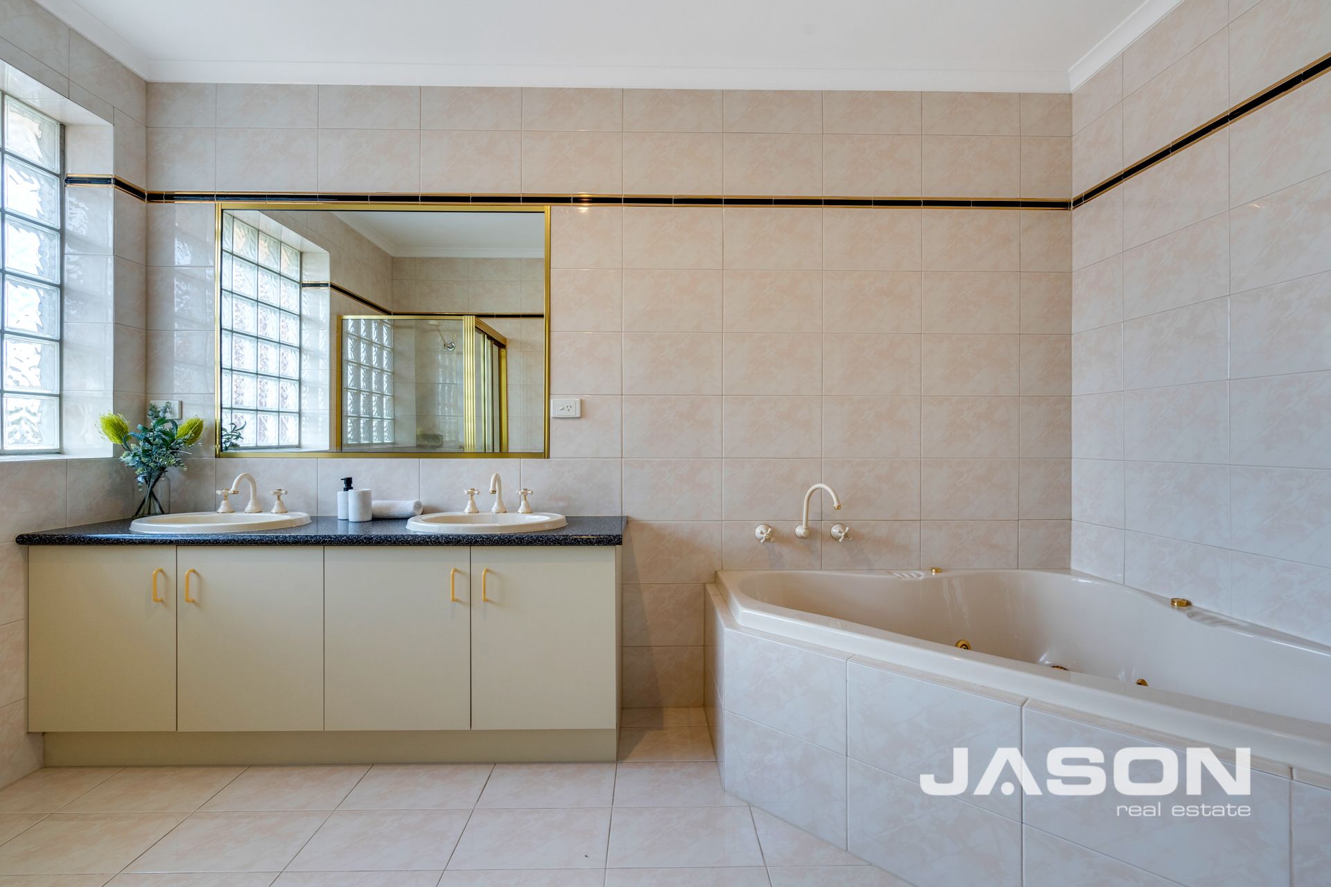 14 Paramount Court, Tullamarine | Jason Real Estate