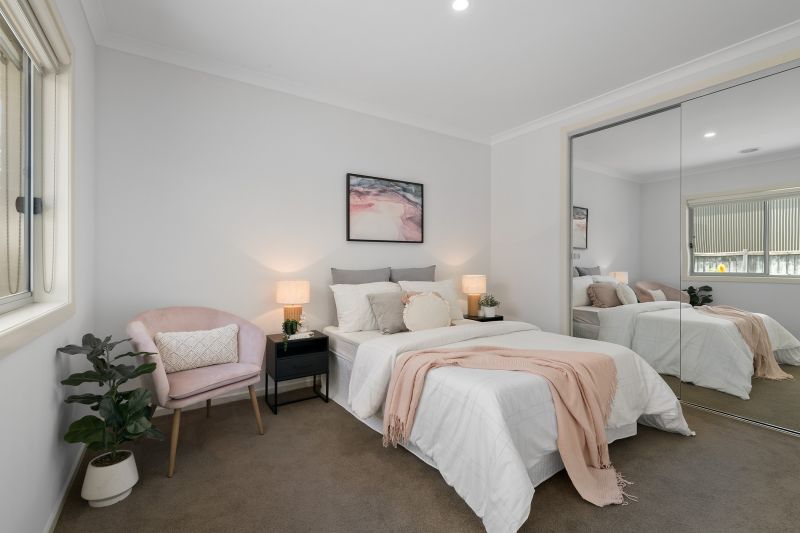 Real Estate For Sale - 4 Priory Way - Beveridge , VIC