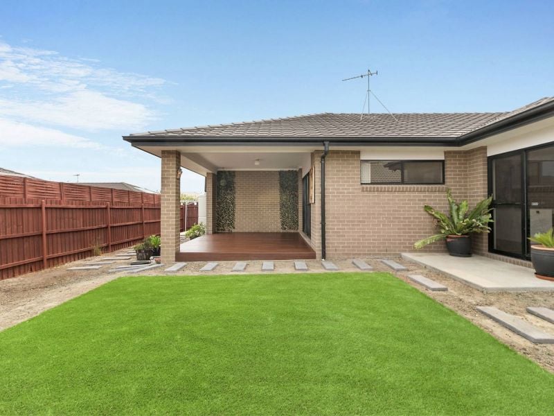 Real Estate For Lease - 10 Elia Ware Crescent - Bonner , ACT