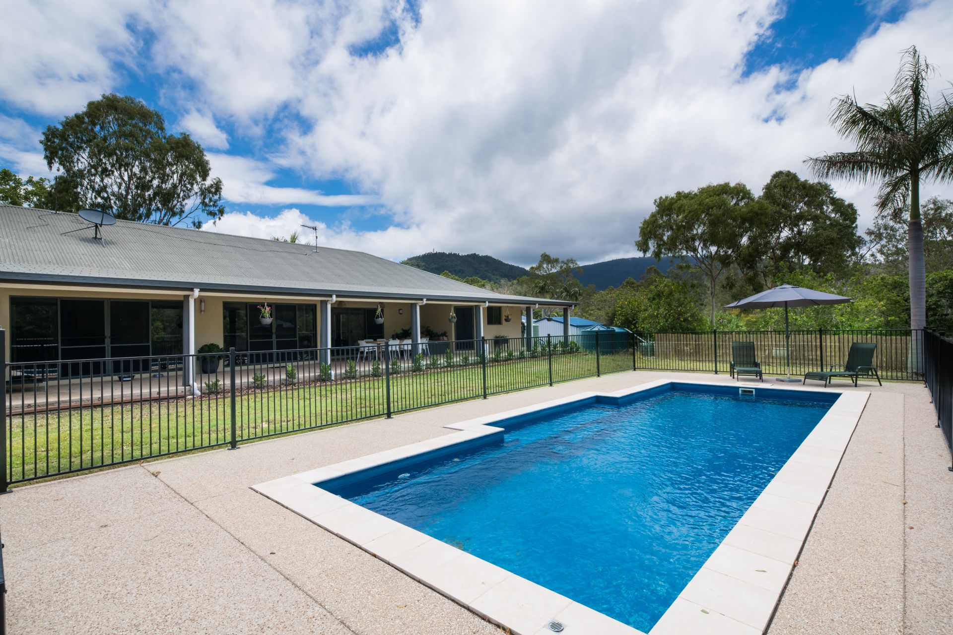 368 Paluma Road, Woodwark | Taylors Property Specialists