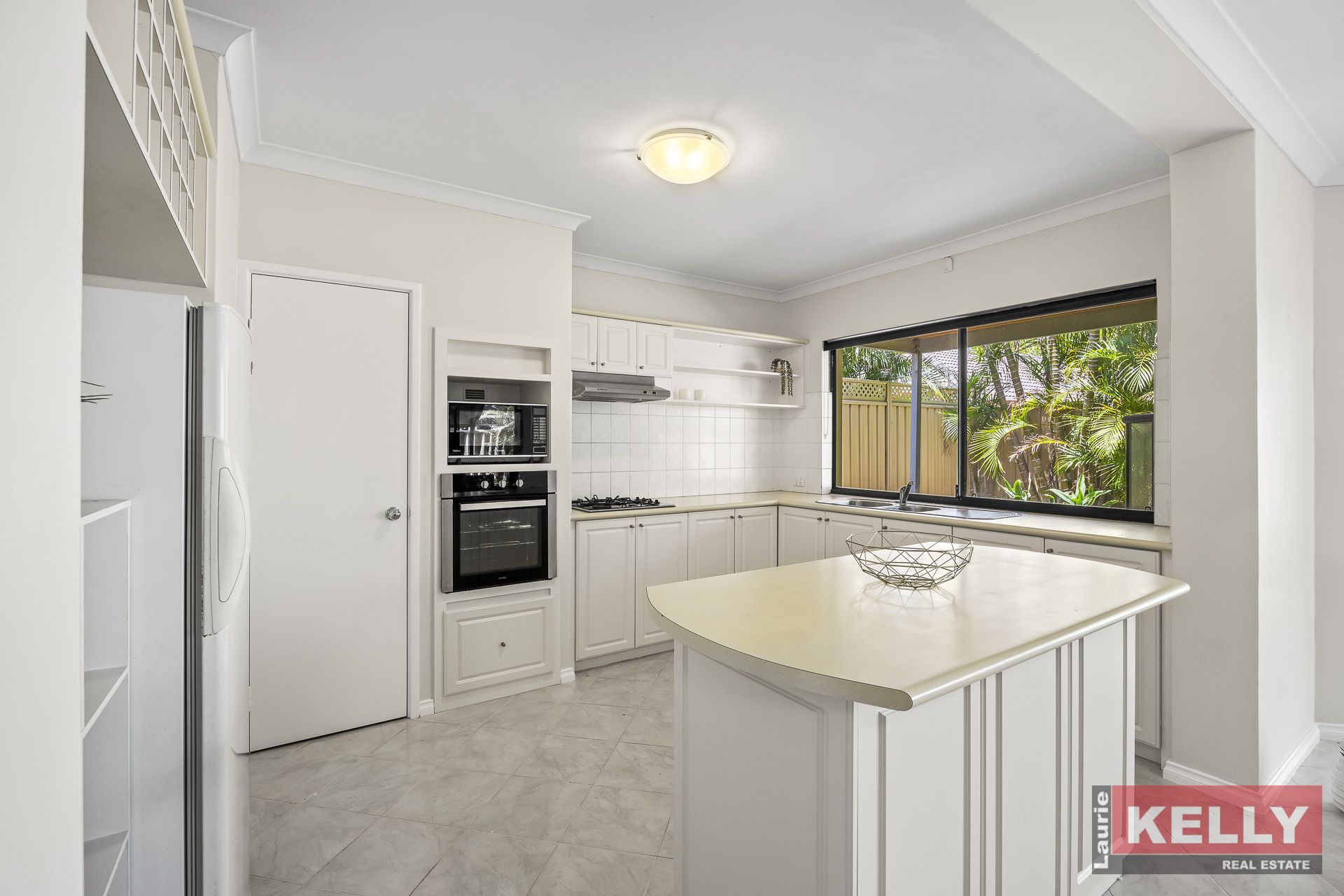 44 McGuigan Circle, Redcliffe | Laurie Kelly Real Estate