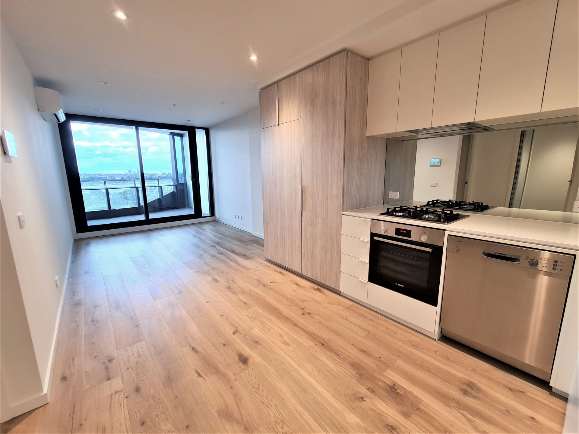 1003/5 Joseph Road, FOOTSCRAY | Sweeney Estate Agents