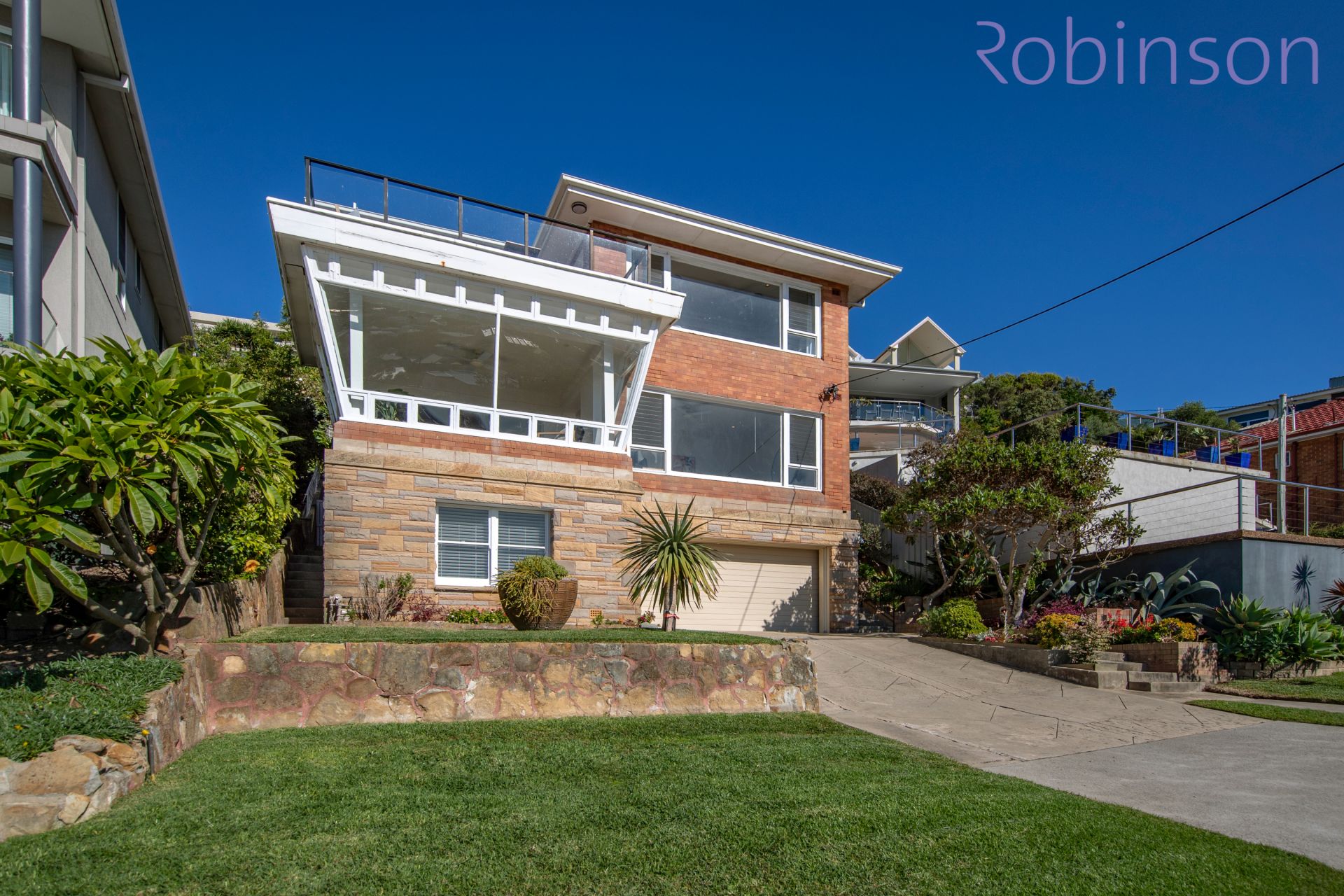 25 Scenic Drive, Merewether | Robinson Property