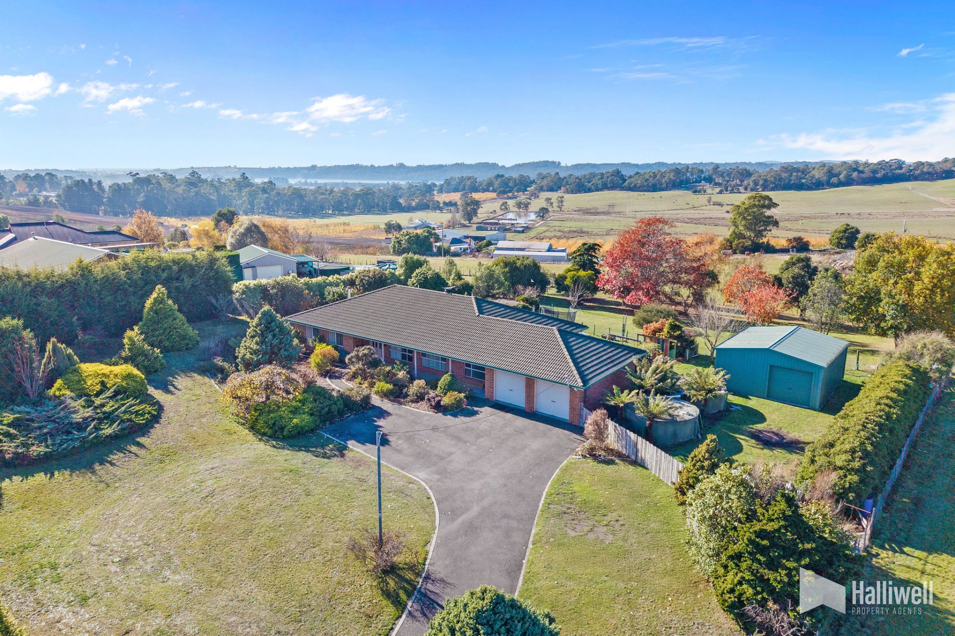 41 Grandview Drive, South Spreyton | Halliwell Property Agents