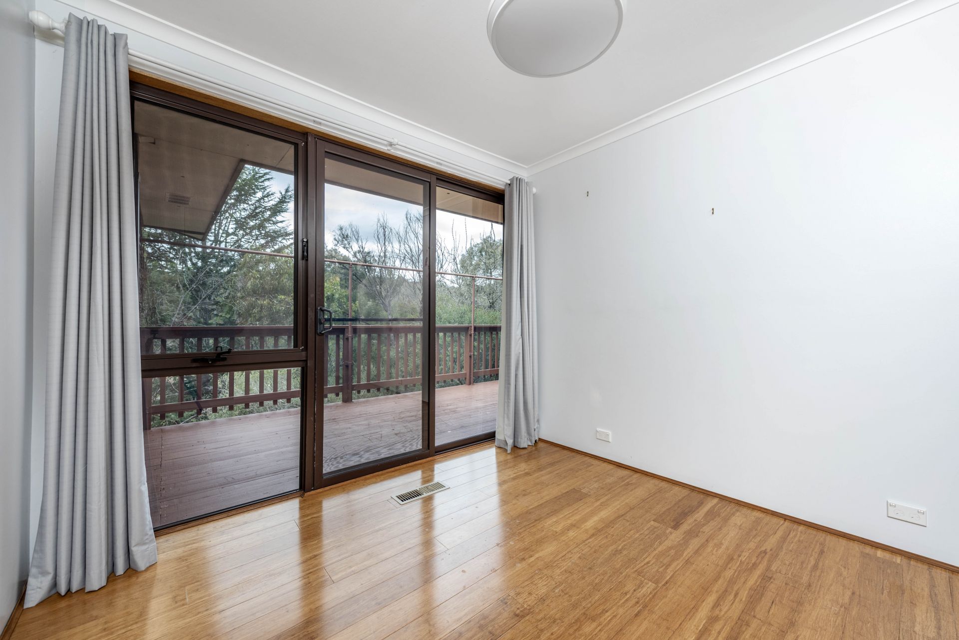 27 Dane Street, Queanbeyan | White Rhino Property