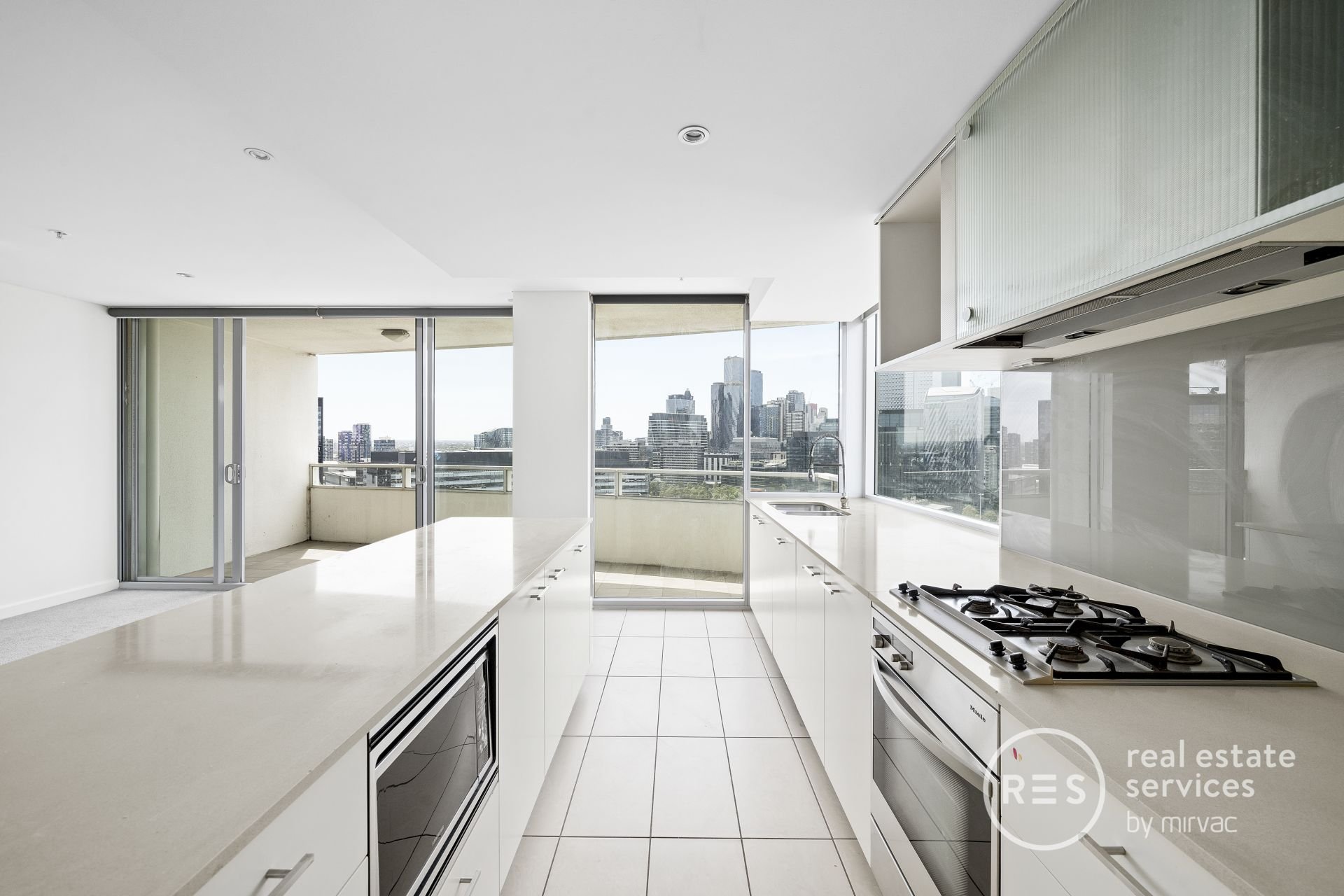 2204/80 Lorimer Street, Docklands | Real Estate Services by Mirvac