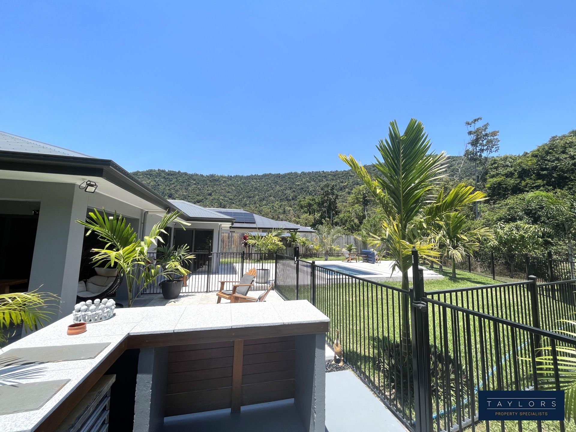 23 Nathan Court, Jubilee Pocket | Taylors Property Specialists