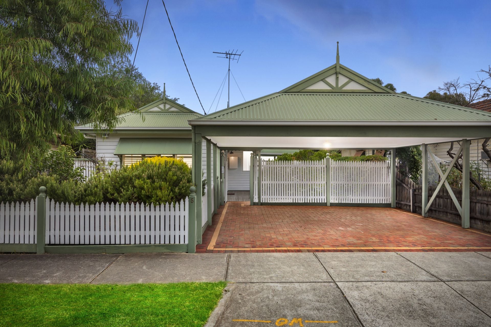 5 Gwelo Street, West Footscray | Jas Stephens
