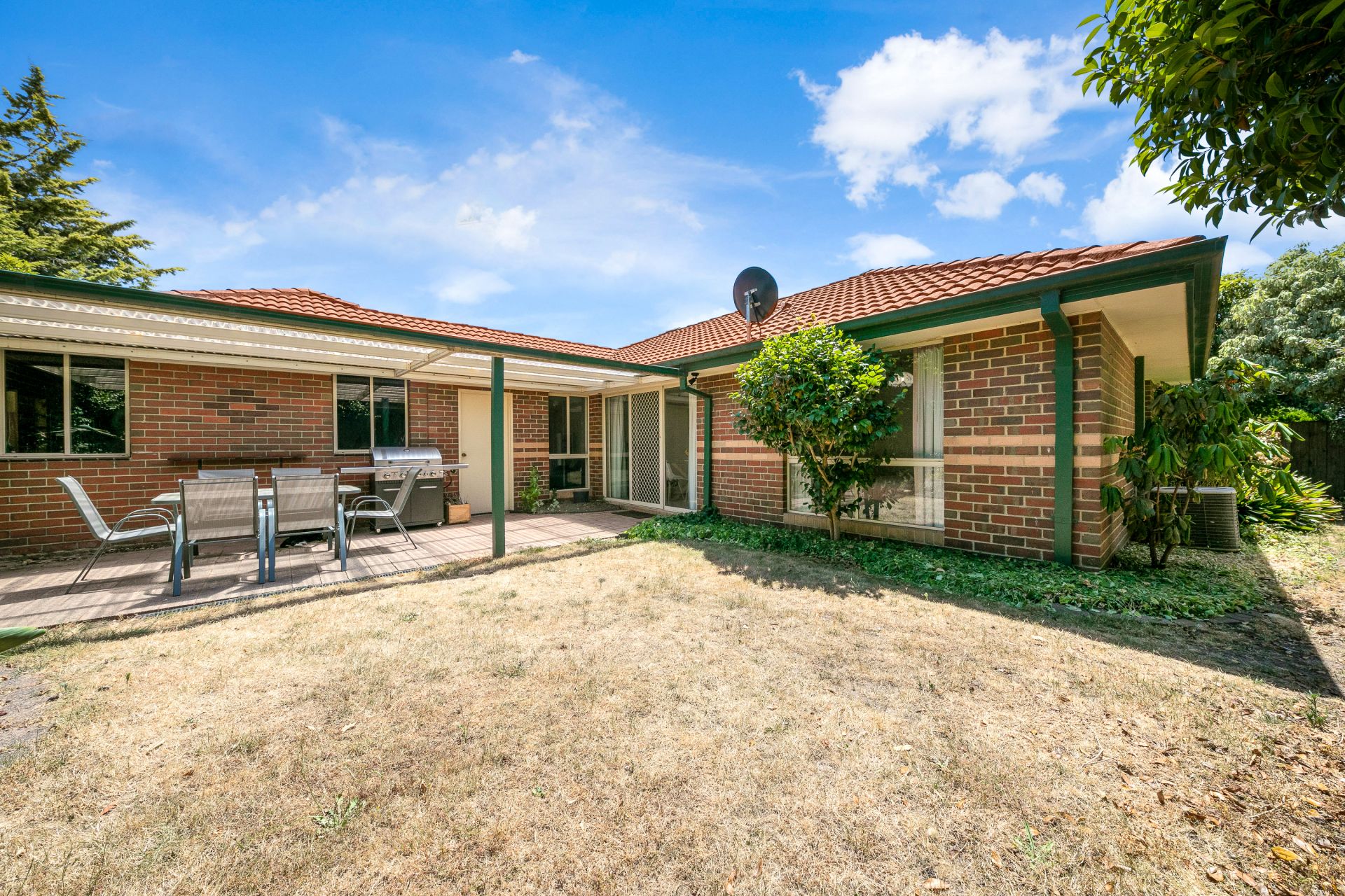 4/8 Monteith Crescent, Endeavour Hills | OBrien Real Estate