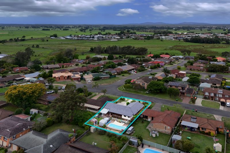 Real Estate For Sale - 12 Kidman Avenue - West Kempsey , NSW