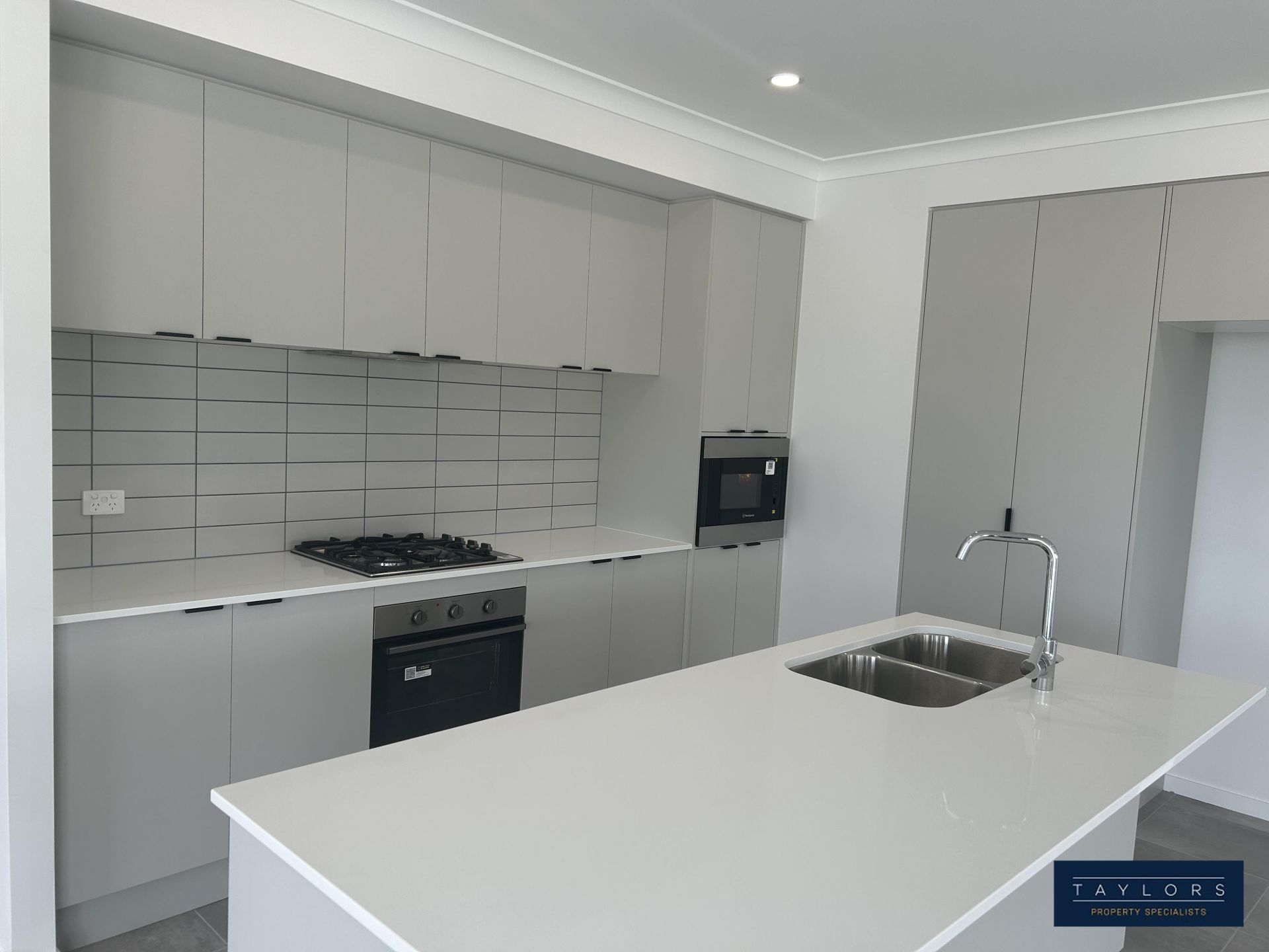 4 Amber Street, Cannonvale | Taylors Property Specialists