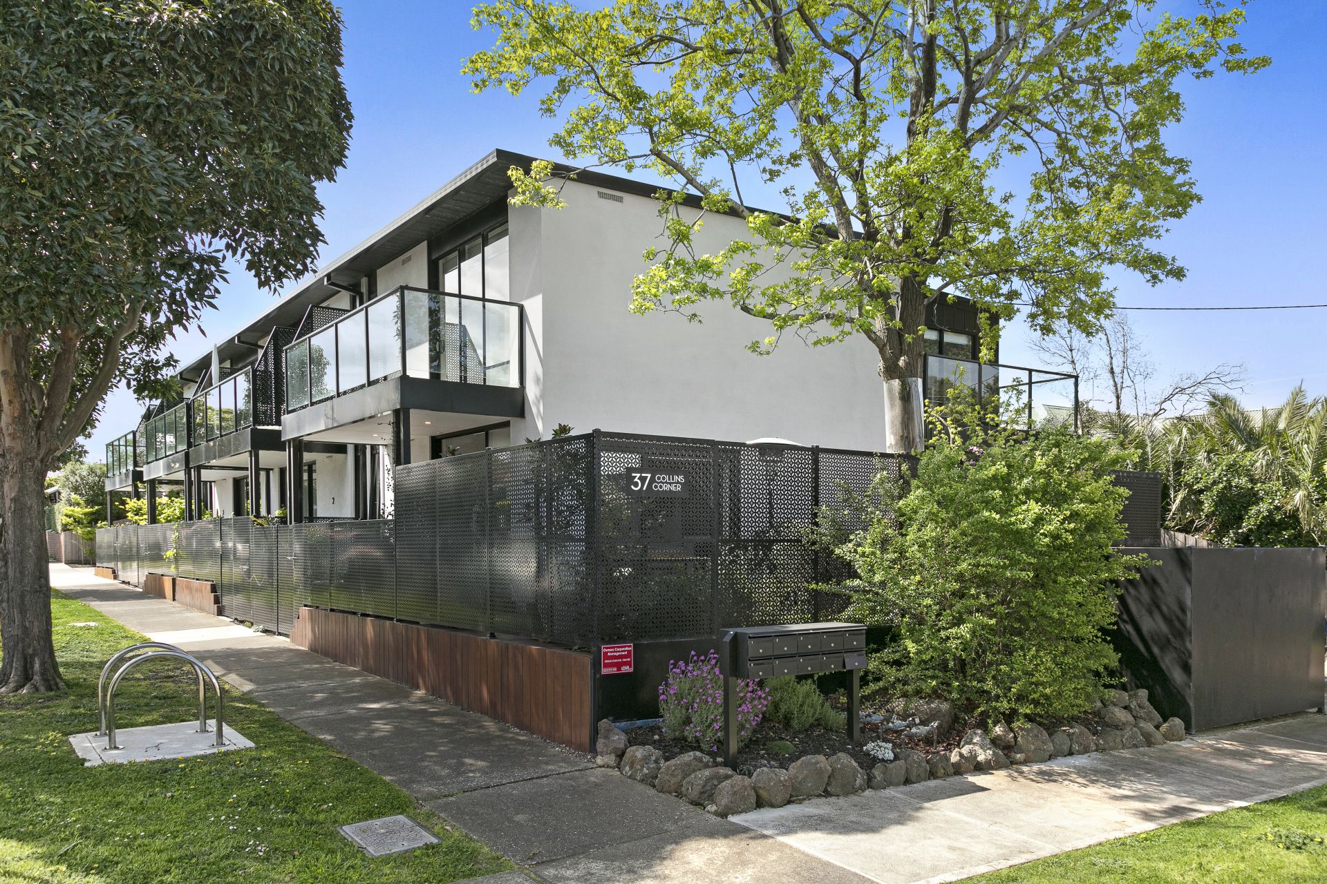 Real Estate For Sale - 1/37 Collins Street - Thornbury , VIC