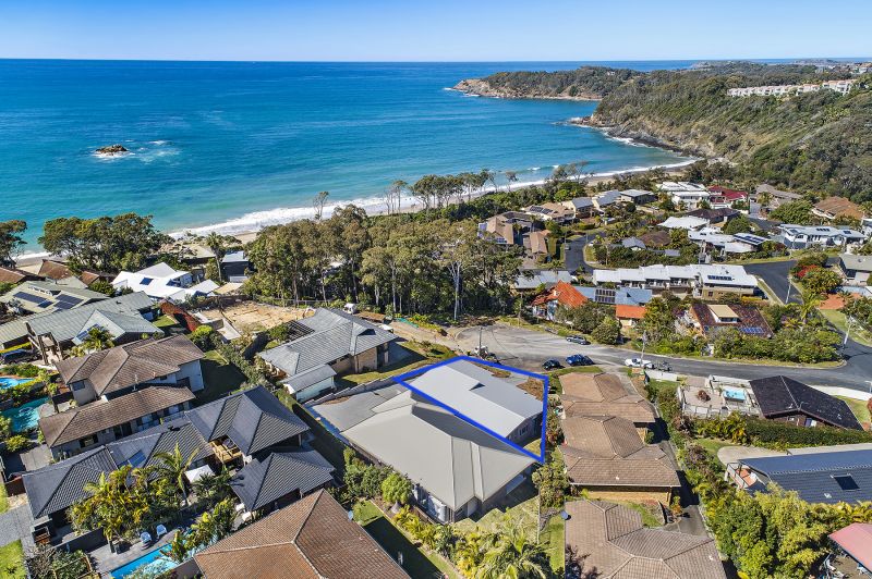 Real Estate For Lease - 5 Miranda Place - Korora , NSW