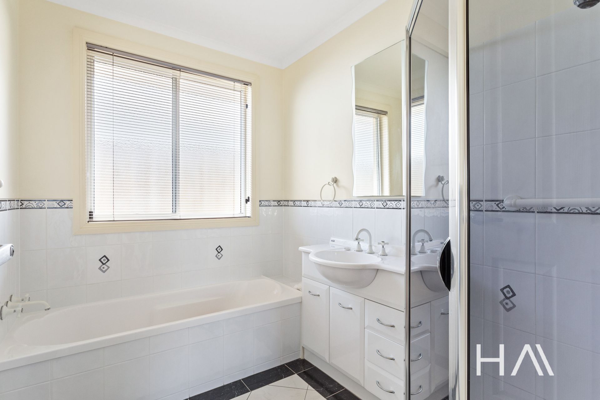 1/10 Winton Fields Court, Hadspen | Harrison Agents