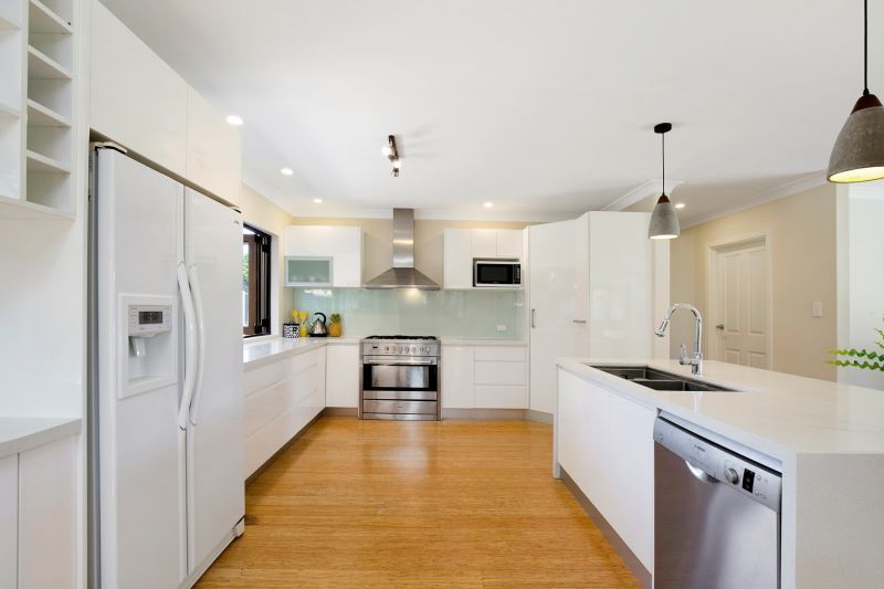 12 Davidson Place, CARRARA | Amir Prestige Group