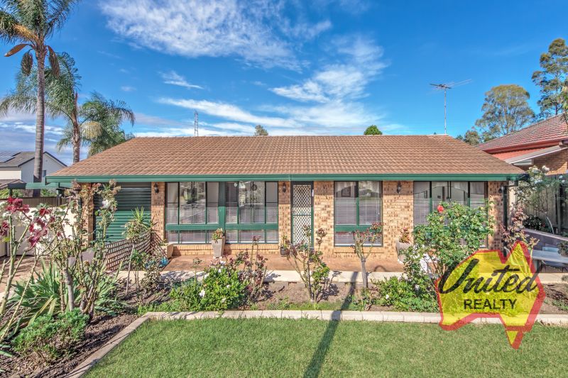 4 Merlot Place, Edensor Park | United Realty