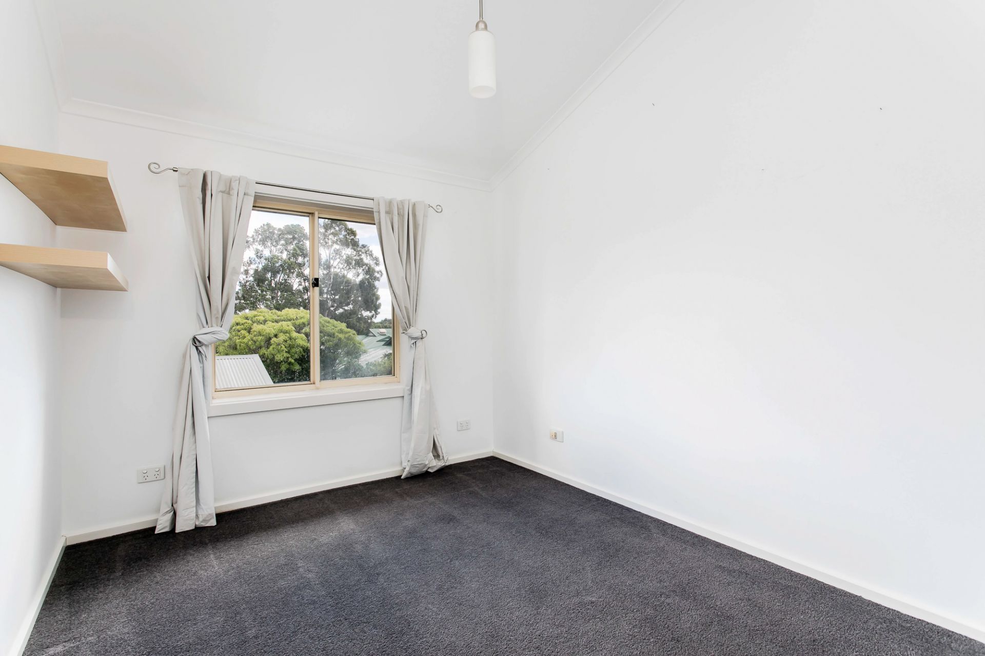 41 Bradford Court, Enfield | Fox RE