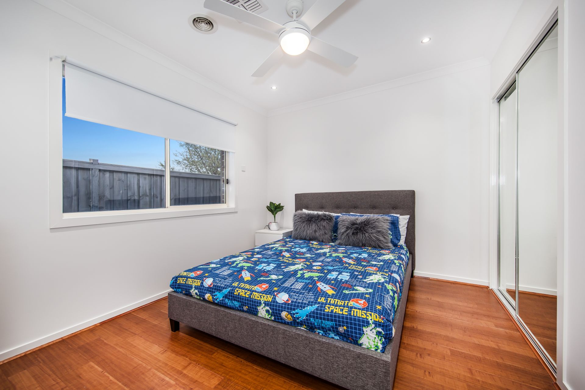 17 George Street, TAYLORS HILL | Sweeney Estate Agents