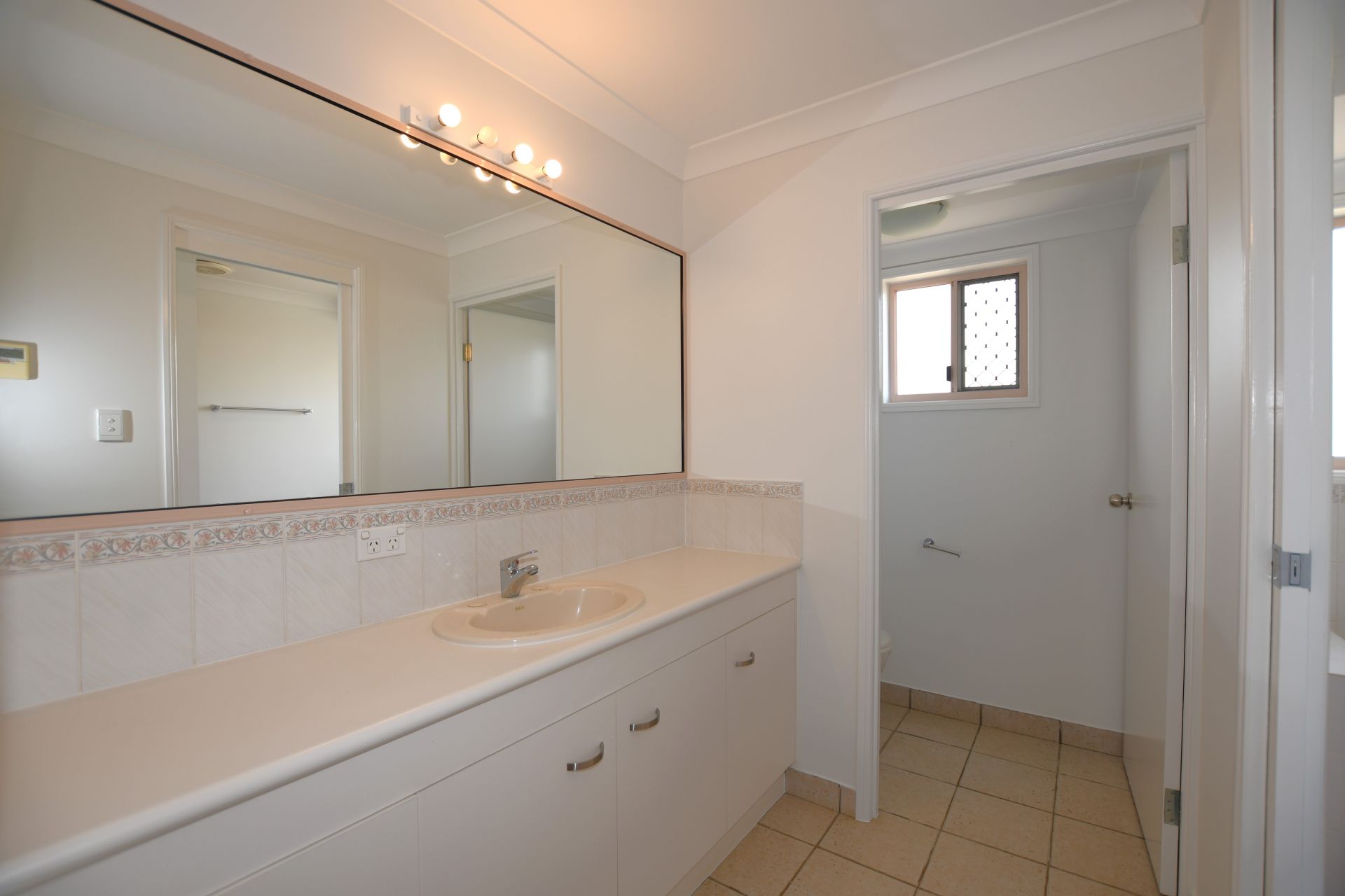 5 Murray Court, KALKIE | Four Walls Realty