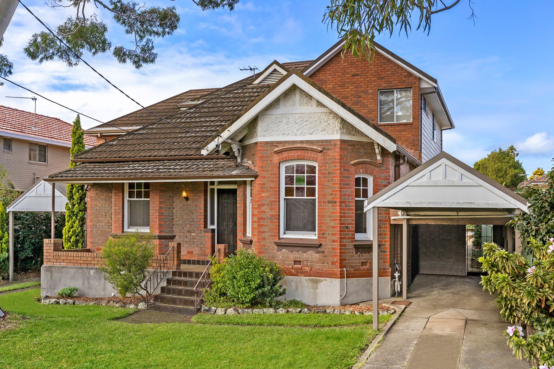 Real Estate For Sale - 31 Beaconsfield Street - Bexley , NSW