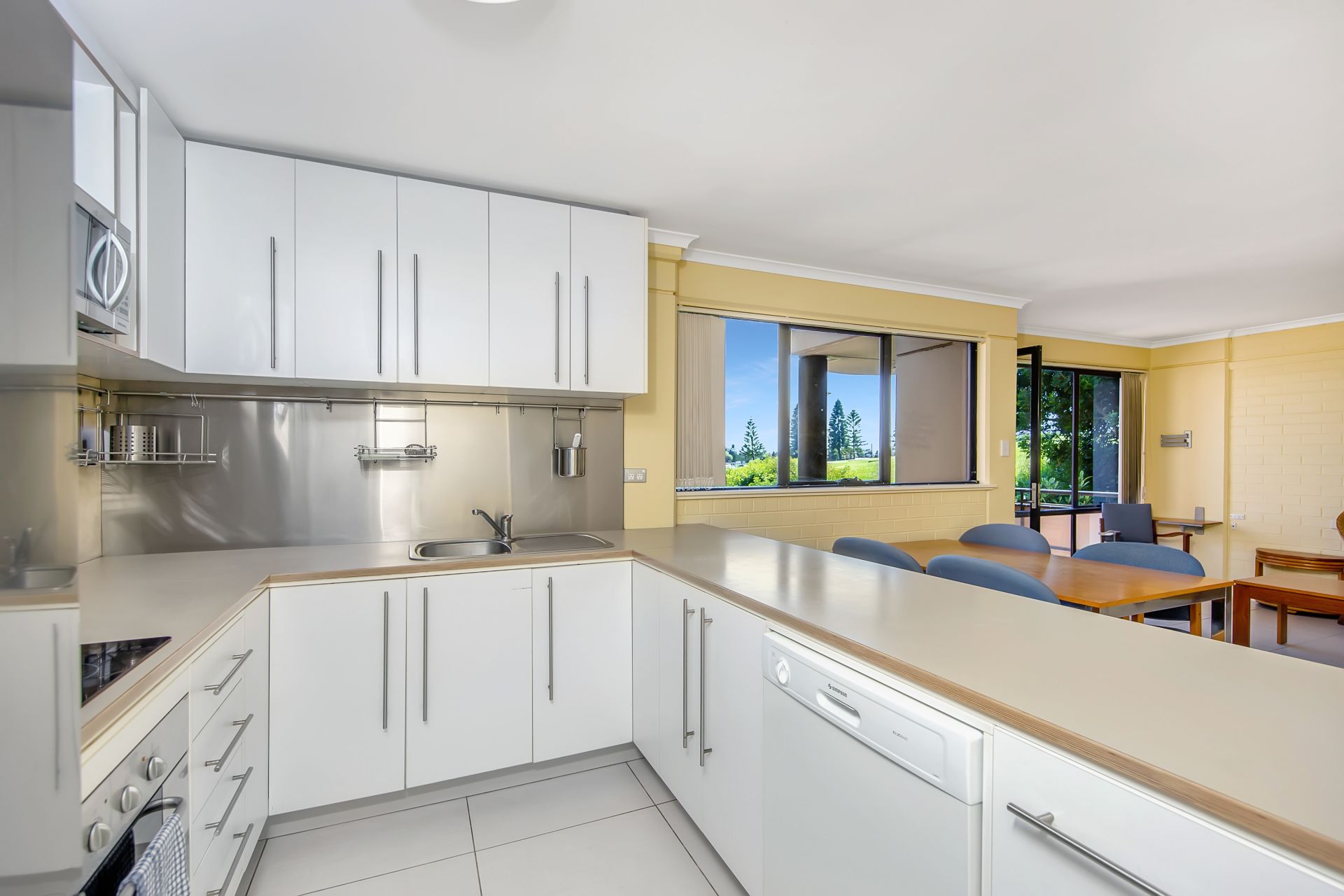 32 Colliers Close, Newcastle East | Street Property