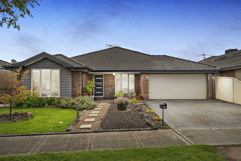 Property | Harcourts RATA & Co