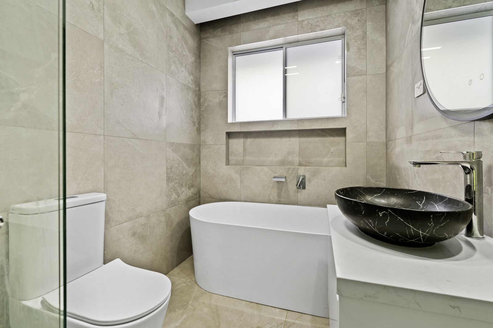 Real Estate For Lease - 48 Rotolactor Parade - Menangle , NSW