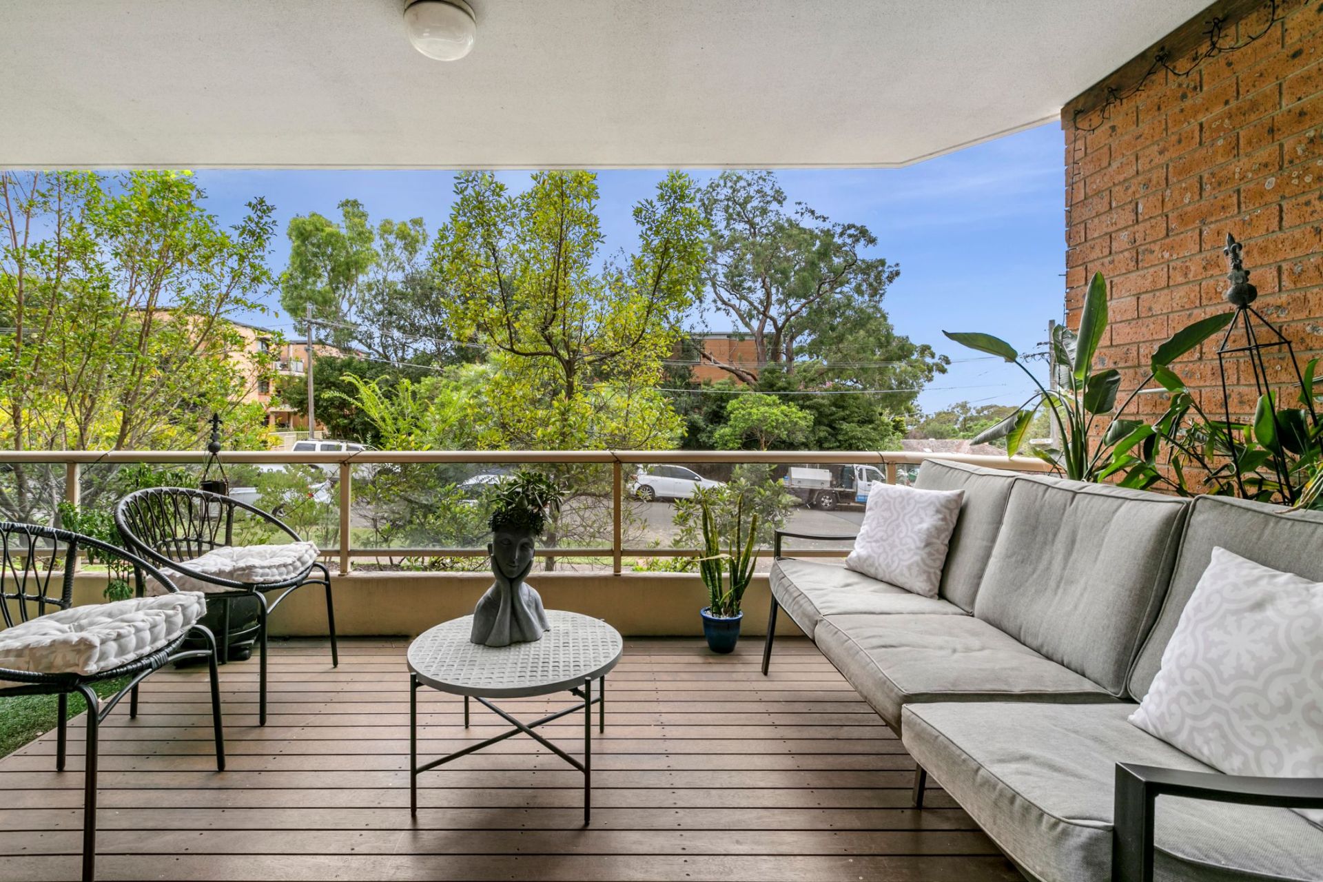 3-2-4-mansfield-avenue-caringbah-mattblak-property