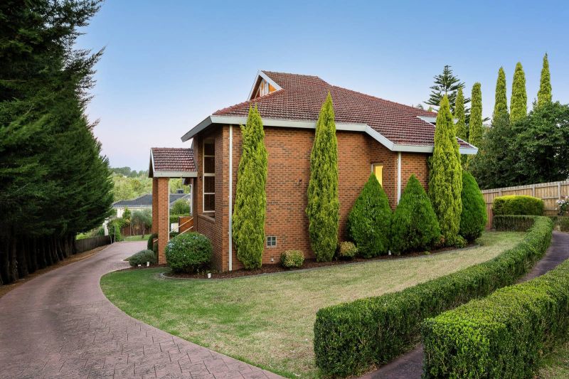 90 Old Warrandyte Road, Ringwood North | Mandy Lee Real Estate