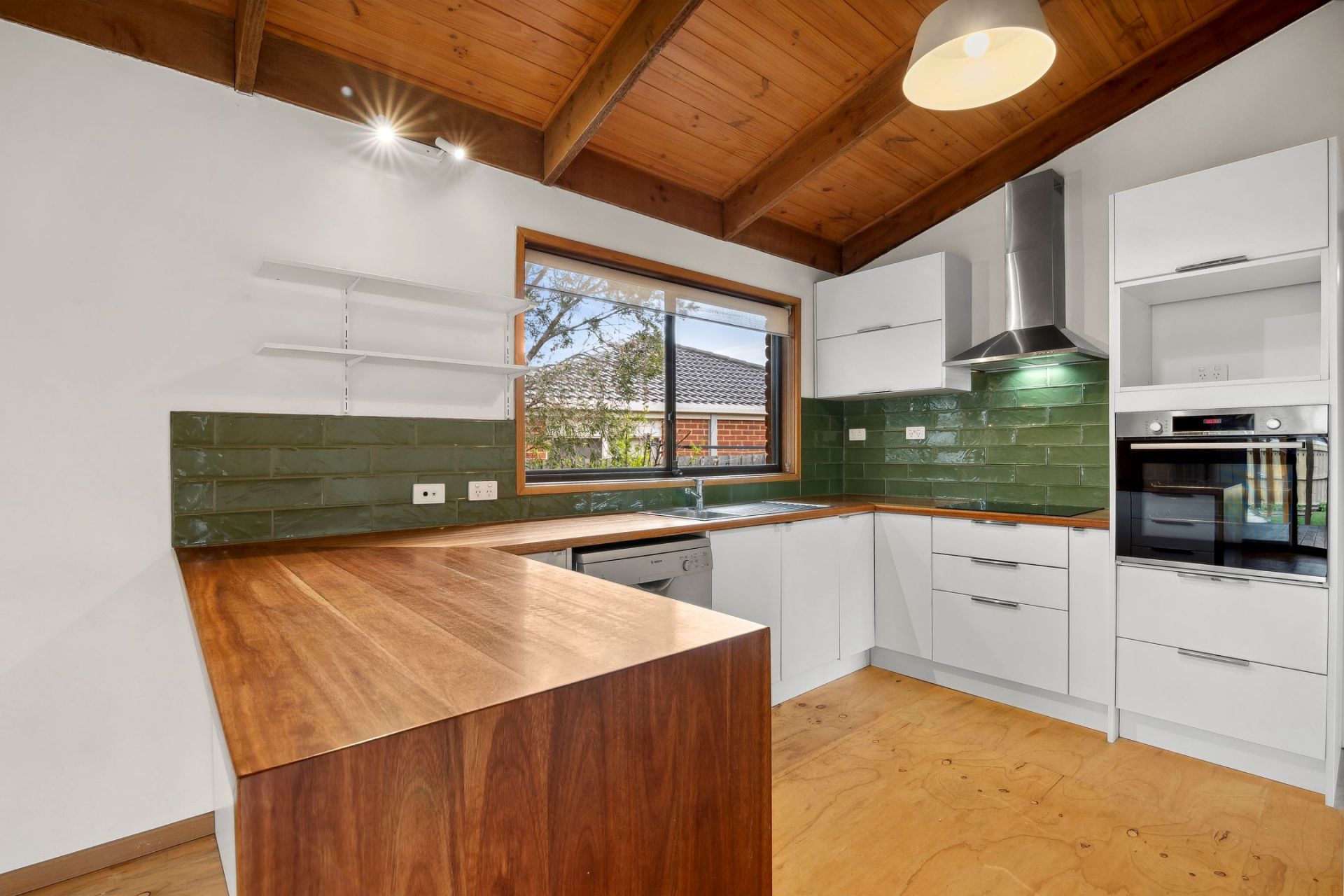 20 Endeavour Dr, Torquay | Natural Real Estate